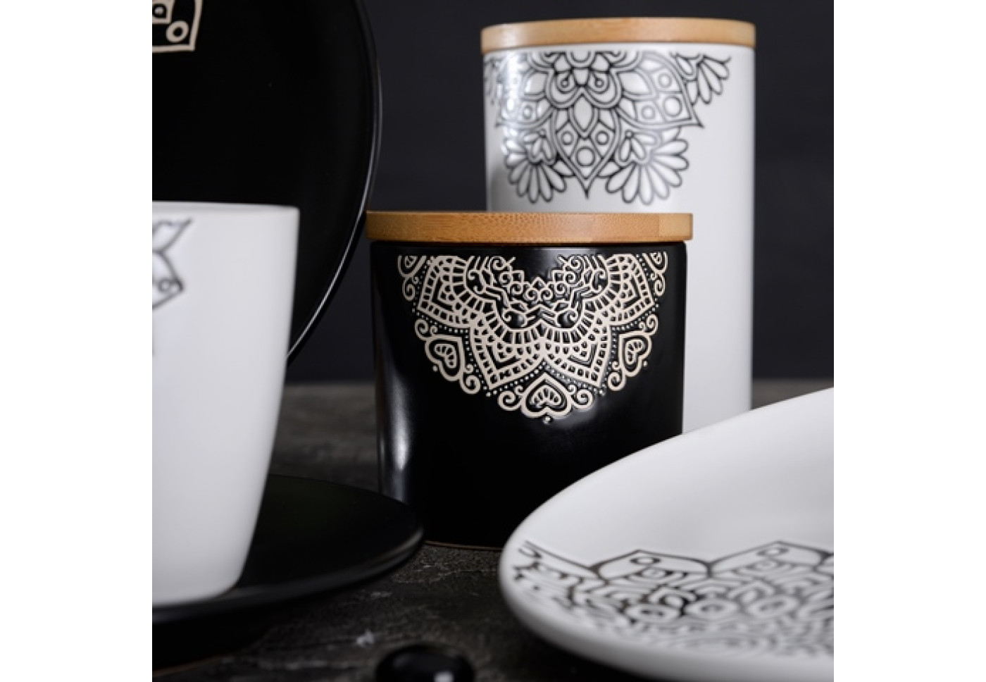 Купить банку керамическую для сыпучих продуктов с деревянной крышкой ...